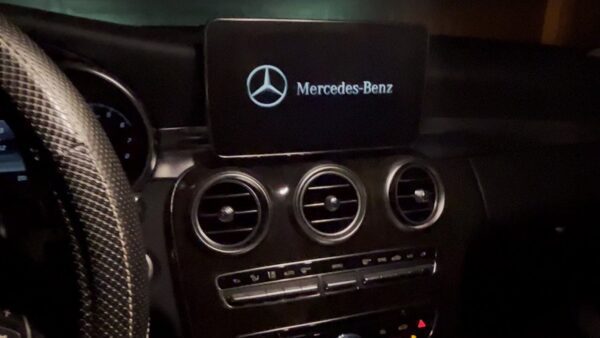 Fix Your Mercedes COMAND System: Troubleshooting & Reset Guide